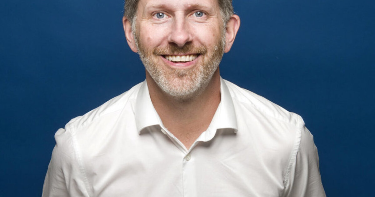 Peter Ruthven Hall - People - Charcoalblue